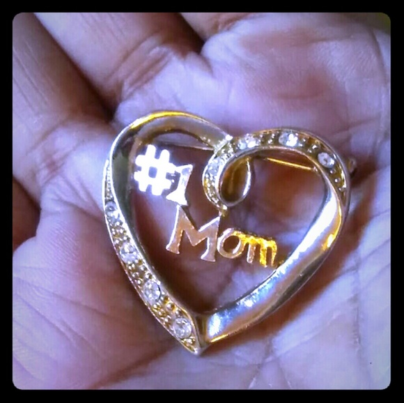 Jewelry | Vintage Heart 1 Mom Brooch | Poshmark